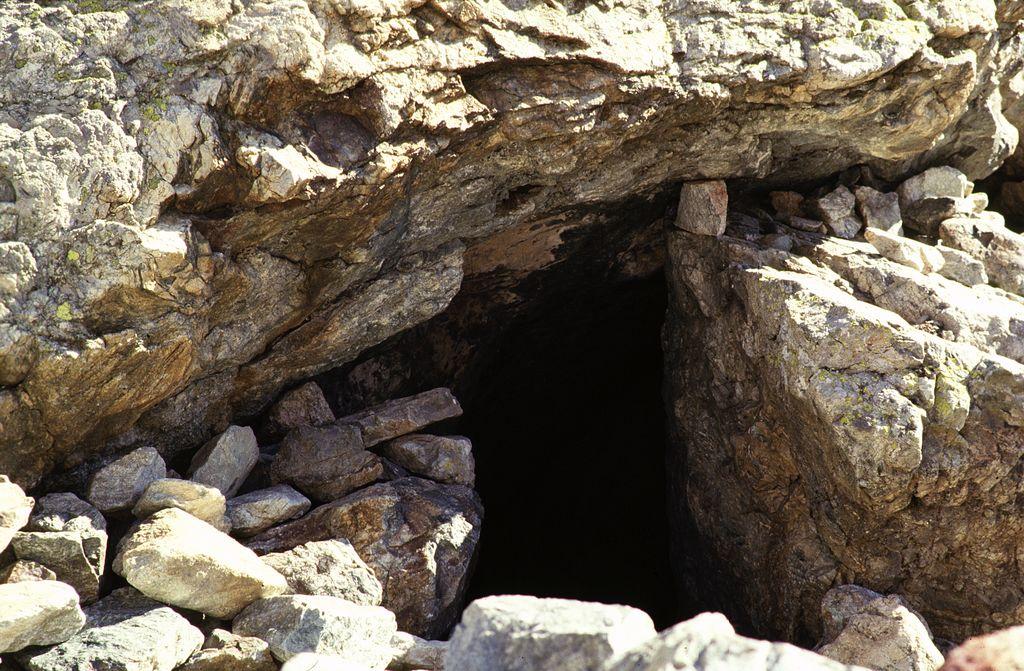50 ans d’histoire : Refuges, la porte ouverte sur les sommets | Parc ...